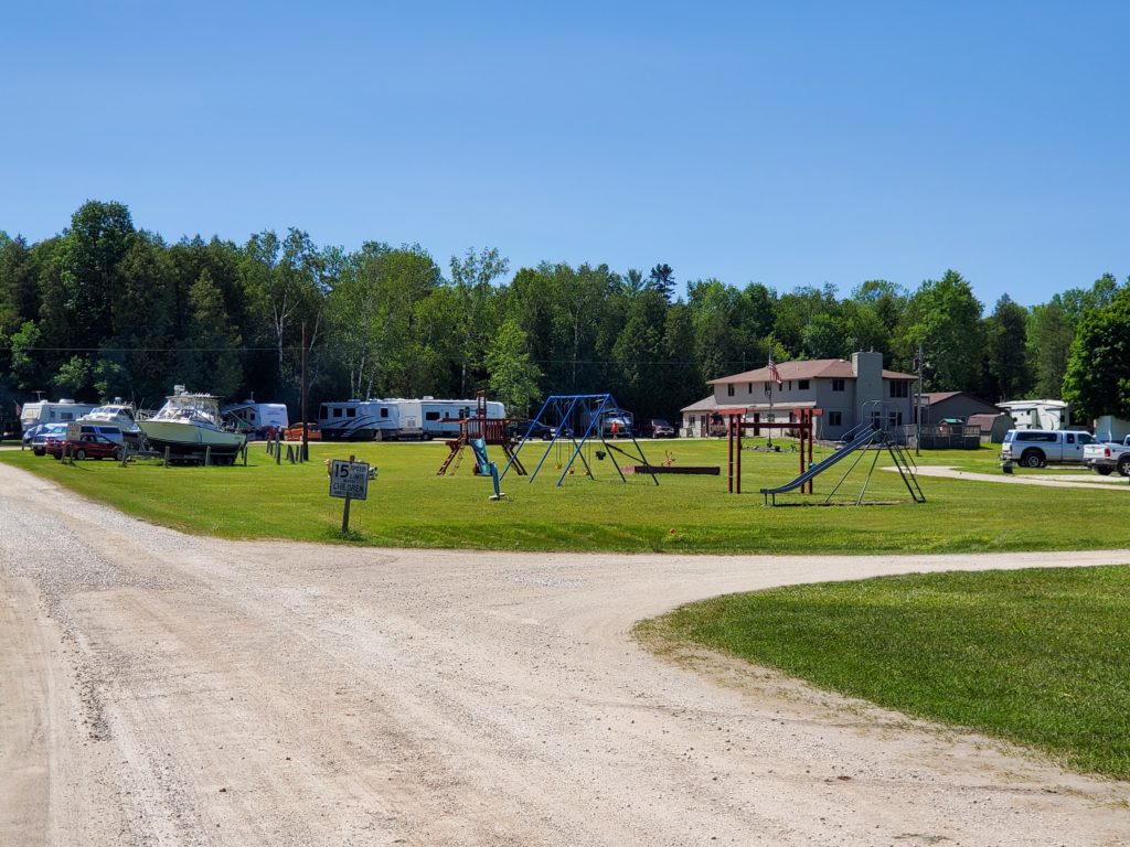 Sunrise Cove Marina & Campground | wisconsinharbortowns.net