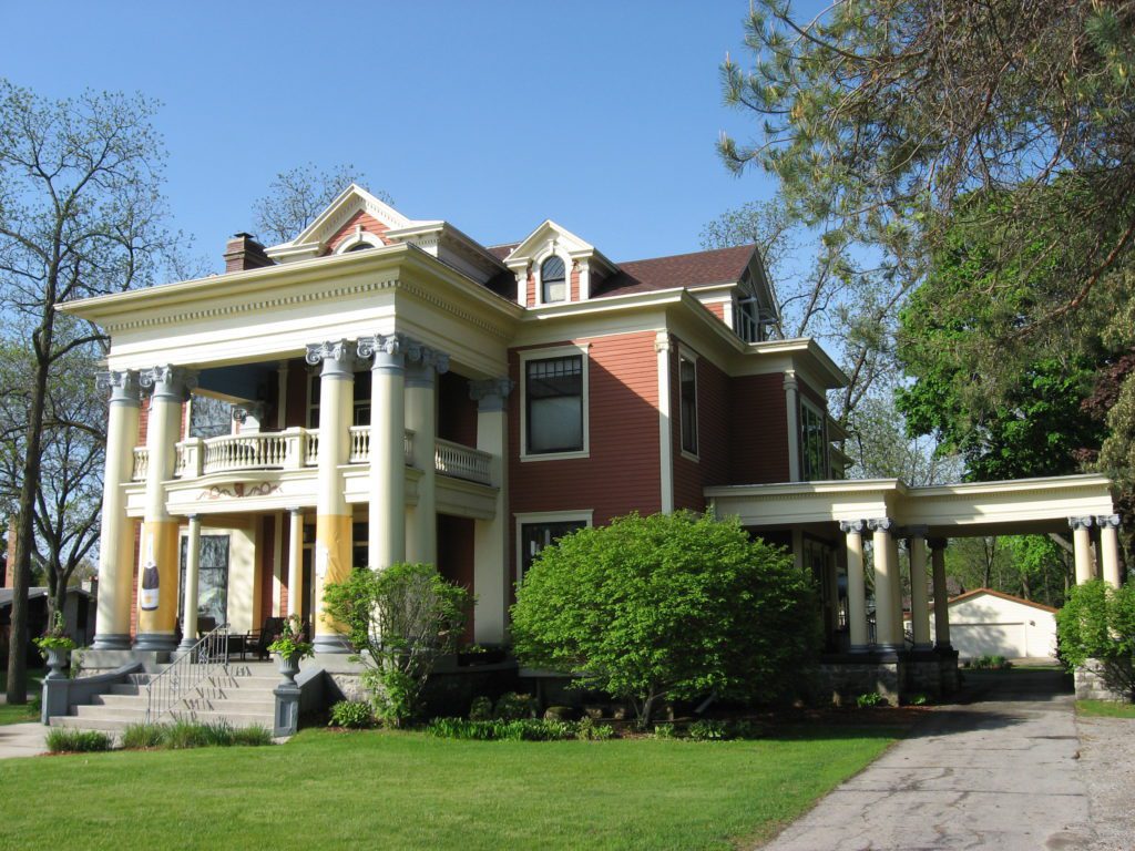 Sheboygan Quarry Beach | wisconsinharbortowns.net