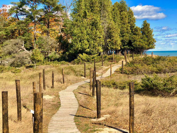Sheboygan Quarry Beach | wisconsinharbortowns.net