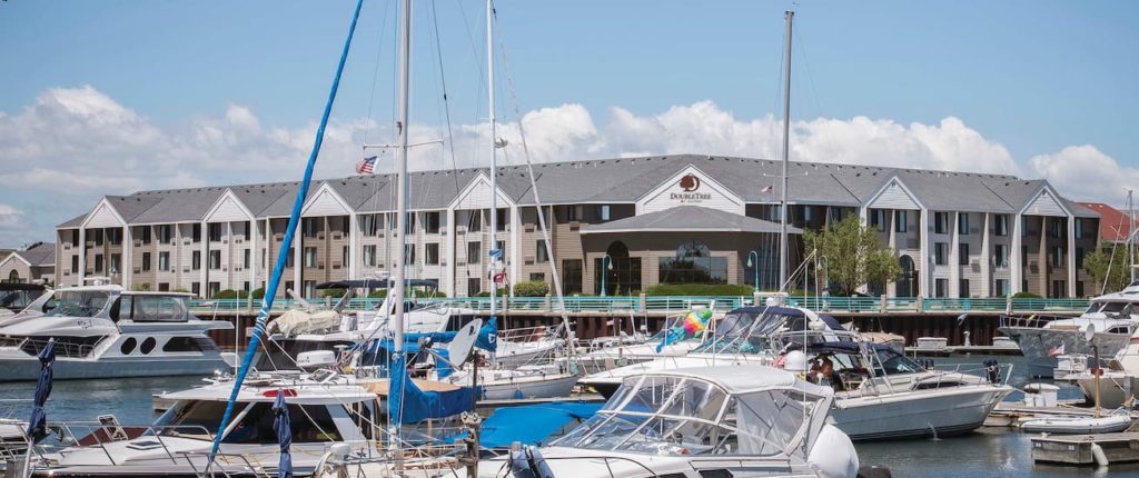 The Boat House of Racine | wisconsinharbortowns.net