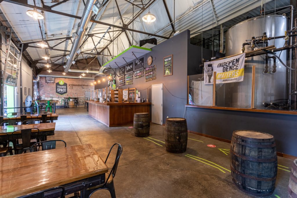 North Point Lighthouse | wisconsinharbortowns.net